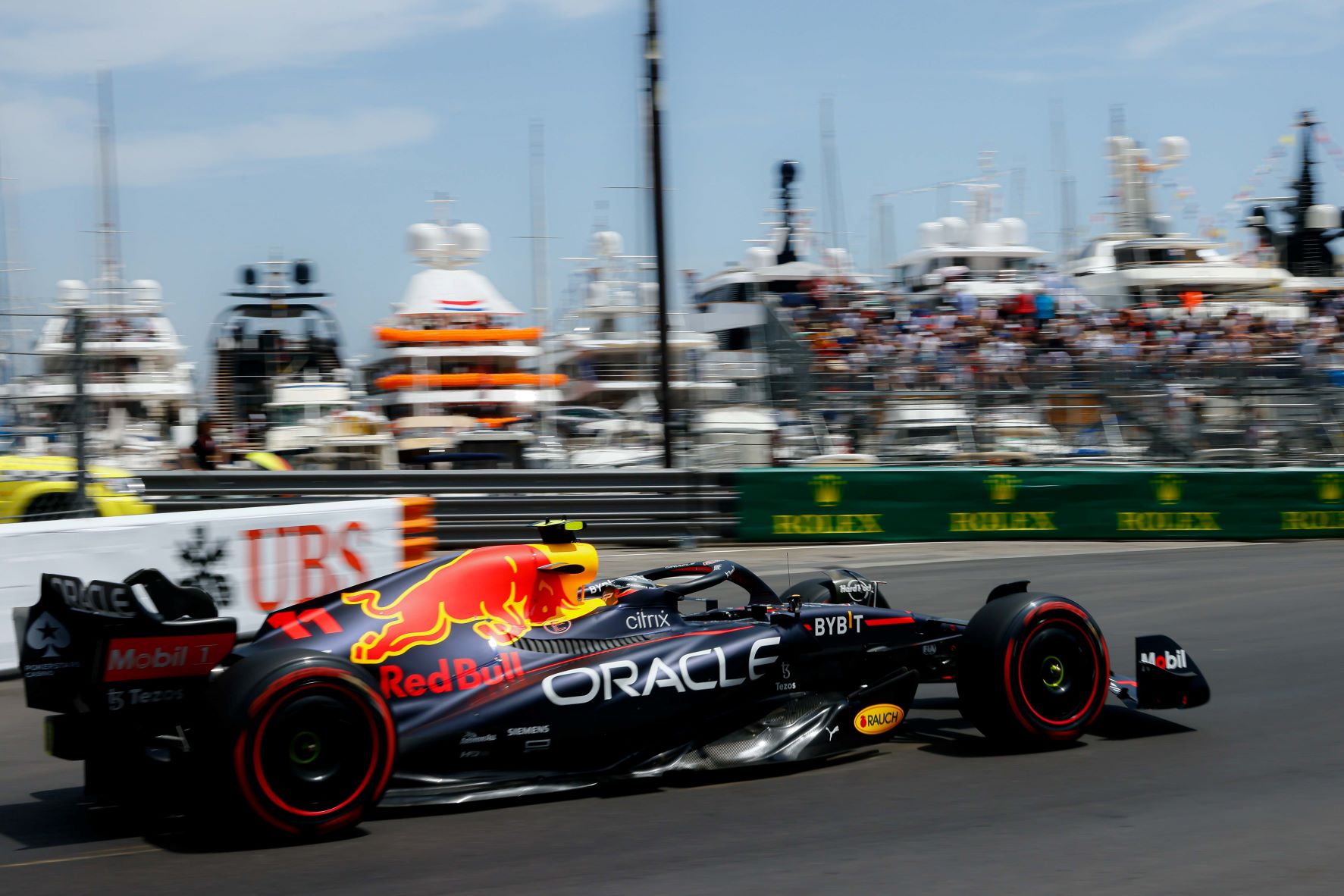 Red-Bull-11-a-Monaco - QE MAGAZINE